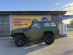 Zaļš Nissan Patrol 1990 Rīga, ar dzinēja tilpumu 2.80 L un nobraukumu 227 tūkst. km par 14999 €, foto  vietnē AUTOMOTO.COM.LV