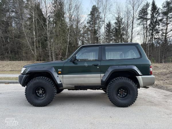 Green Nissan Patrol 1999 in Vilnius, with an engine capacity of 2.80 L and mileage of 310 thousand km for 6850 €, photo 2 on AUTOMOTO.COM.LV