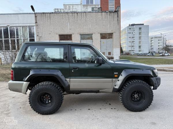 Green Nissan Patrol 1999 in Vilnius, with an engine capacity of 2.80 L and mileage of 310 thousand km for 6850 €, photo 6 on AUTOMOTO.COM.LV