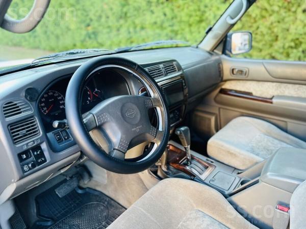 Zaļš Nissan Patrol 2001 Rīga, ar dzinēja tilpumu 3.00 L un nobraukumu 346 tūkst. km par 4590 €, foto 6 vietnē AUTOMOTO.COM.LV