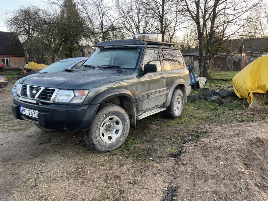 Zaļš Nissan Patrol 2001 Liepāja, ar dzinēja tilpumu 3.00 L un nobraukumu 237 tūkst. km par 5450 €, foto 2 vietnē AUTOMOTO.COM.LV
