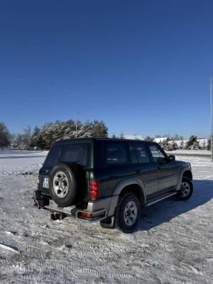Зеленый Ниссан Патрол 2002 в Мариямполе, объемом двигателя 2.95 л и пробегом 290 тыс. км за 10000 €, фото 6 на AUTOMOTO.COM.LV