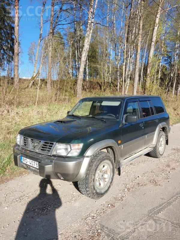 Zaļš Nissan Patrol 2002 Ogre, ar dzinēja tilpumu 3.00 L un nobraukumu 290 tūkst. km par 8800 €, foto 1 vietnē AUTOMOTO.COM.LV
