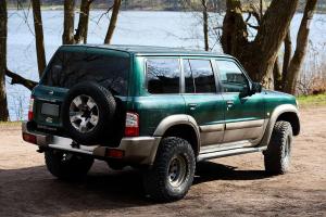 Zaļš Nissan Patrol 2004 Trakai, ar dzinēja tilpumu 2.95 L un nobraukumu 203 tūkst. km par 12700 €, foto 6 vietnē AUTOMOTO.COM.LV