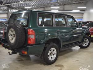 Zaļš Nissan Patrol 2005 Rīga, ar dzinēja tilpumu 3.00 L un nobraukumu 274 tūkst. km par 7900 €, foto 19 vietnē AUTOMOTO.COM.LV