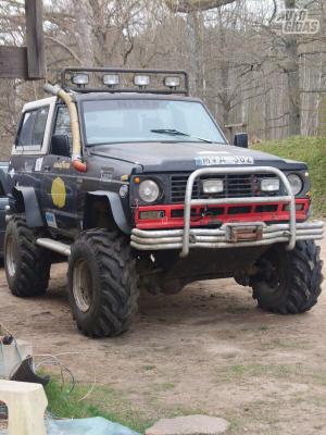 Grey Nissan Patrol 1983 in Jelgava, with an engine capacity of 4.20 L and mileage of 325 thousand km for 4000 €, photo  on AUTOMOTO.COM.LV