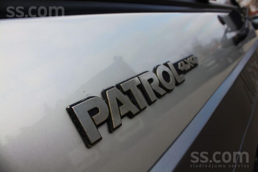 Pelēks Nissan Patrol 1991 Bauska, ar dzinēja tilpumu 2.50 L un nobraukumu 142 tūkst. km par 18900 €, foto 14 vietnē AUTOMOTO.COM.LV