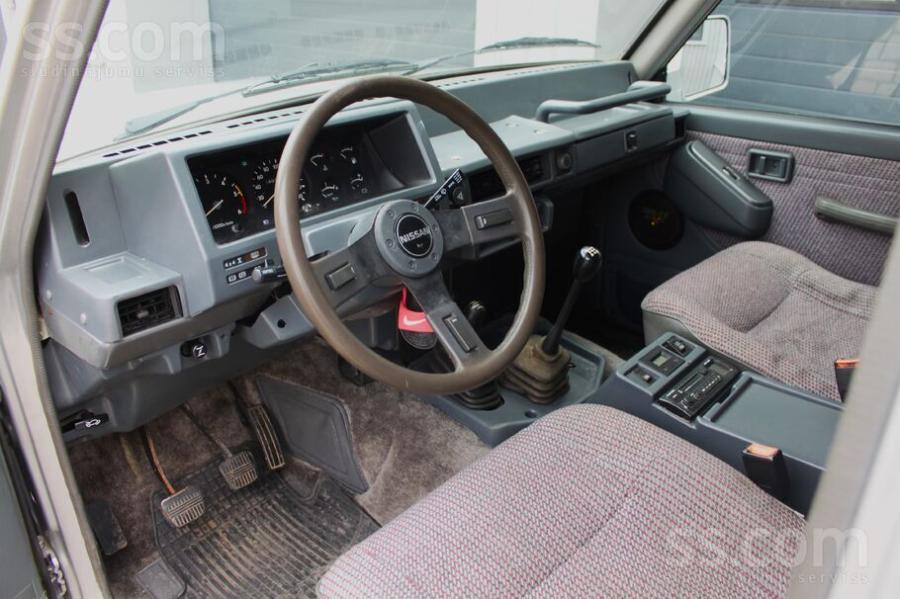Pelēks Nissan Patrol 1991 Bauska, ar dzinēja tilpumu 2.50 L un nobraukumu 142 tūkst. km par 18900 €, foto 18 vietnē AUTOMOTO.COM.LV