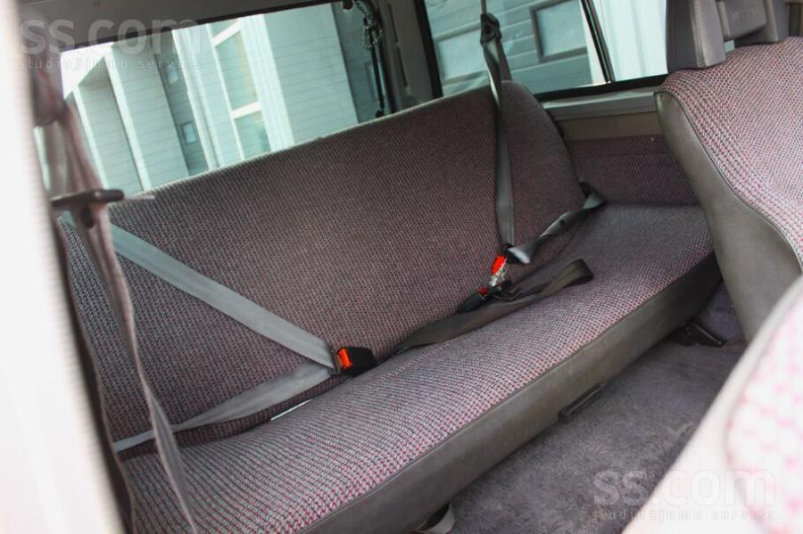 Pelēks Nissan Patrol 1991 Bauska, ar dzinēja tilpumu 2.50 L un nobraukumu 142 tūkst. km par 18900 €, foto 22 vietnē AUTOMOTO.COM.LV