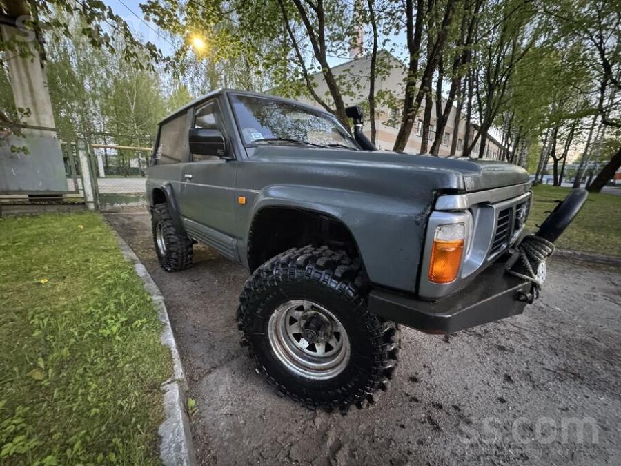 Pelēks Nissan Patrol 1993 Rīga, ar dzinēja tilpumu 2.80 L un nobraukumu 272 tūkst. km par 4500 €, foto 8 vietnē AUTOMOTO.COM.LV