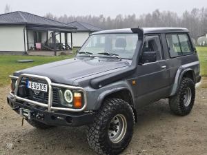 Pelēks Nissan Patrol 1993 Šauļi, ar dzinēja tilpumu 2.80 L un nobraukumu 300 tūkst. km par 4650 €, foto 3 vietnē AUTOMOTO.COM.LV