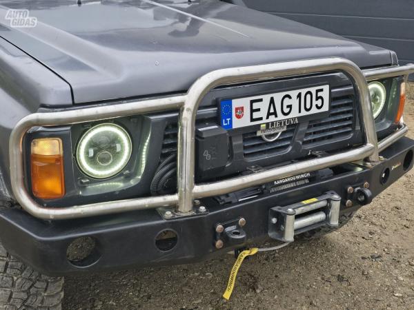 Pelēks Nissan Patrol 1993 Šauļi, ar dzinēja tilpumu 2.80 L un nobraukumu 300 tūkst. km par 4650 €, foto 10 vietnē AUTOMOTO.COM.LV