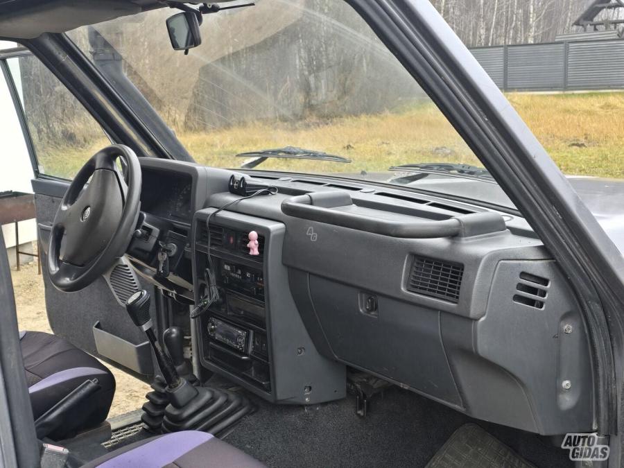 Pelēks Nissan Patrol 1993 Šauļi, ar dzinēja tilpumu 2.80 L un nobraukumu 300 tūkst. km par 4650 €, foto 17 vietnē AUTOMOTO.COM.LV