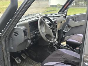 Pelēks Nissan Patrol 1993 Šauļi, ar dzinēja tilpumu 2.80 L un nobraukumu 300 tūkst. km par 4650 €, foto 18 vietnē AUTOMOTO.COM.LV
