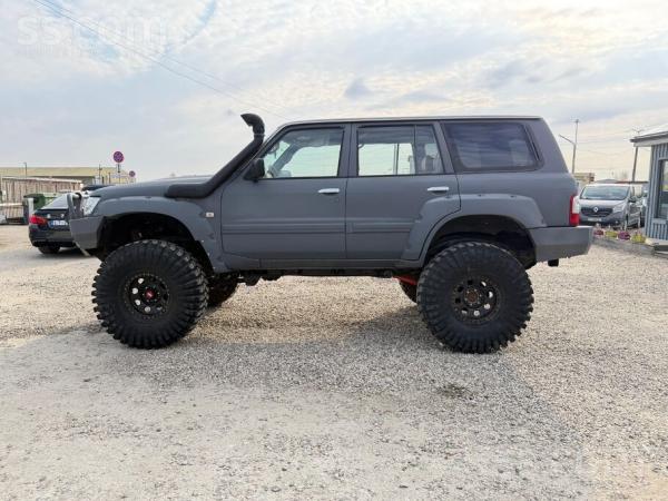 Pelēks Nissan Patrol 2002 Rīga, ar dzinēja tilpumu 3.00 L un nobraukumu 301 tūkst. km par 11900 €, foto 6 vietnē AUTOMOTO.COM.LV