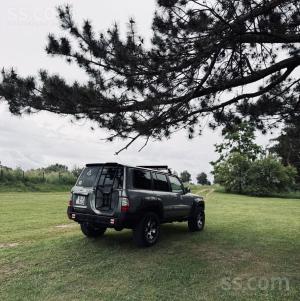 Pelēks Nissan Patrol 2003 Bauska, ar dzinēja tilpumu 3.00 L un nobraukumu 284 tūkst. km par 8500 €, foto 4 vietnē AUTOMOTO.COM.LV