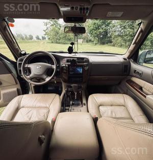 Pelēks Nissan Patrol 2003 Bauska, ar dzinēja tilpumu 3.00 L un nobraukumu 284 tūkst. km par 8500 €, foto 10 vietnē AUTOMOTO.COM.LV