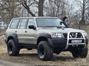 Серый Ниссан Патрол 2003 в Елгава, объемом двигателя 3.00 л и пробегом 302 тыс. км за 11900 €, фото 10 на AUTOMOTO.COM.LV