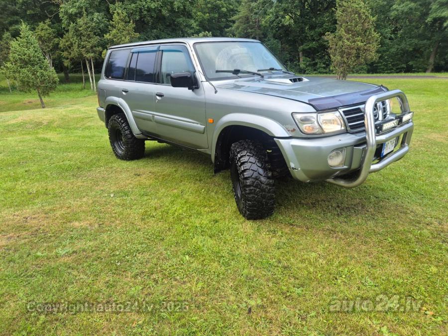 Pelēks Nissan Patrol 2003 Tallina, ar dzinēja tilpumu 3.00 L un nobraukumu 489 tūkst. km par 6500 €, foto 7 vietnē AUTOMOTO.COM.LV