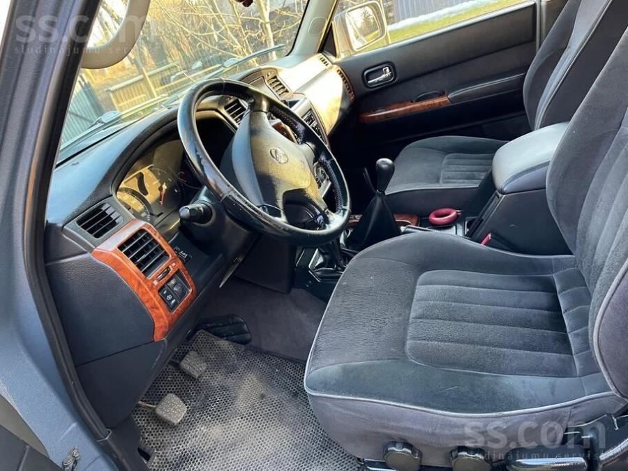 Pelēks Nissan Patrol 2005 Rīga, ar dzinēja tilpumu 3.00 L un nobraukumu 320 tūkst. km par 11330 €, foto 4 vietnē AUTOMOTO.COM.LV