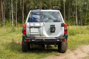 Pelēks Nissan Patrol 2007 Viļņa, ar dzinēja tilpumu 2.95 L un nobraukumu 298 tūkst. km par 14200 €, foto 8 vietnē AUTOMOTO.COM.LV