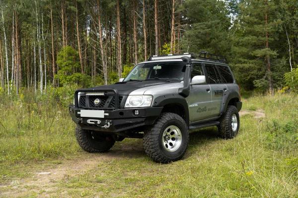 Nissan Patrol 2007 Viļņa vietnē Pelēks Nissan Patrol 2007 Viļņa, ar dzinēja tilpumu 2.95 L un nobraukumu 298 tūkst. km par 14200 €, foto 9 vietnē AUTOMOTO.COM.LV