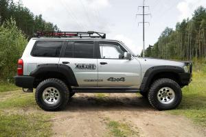 Pelēks Nissan Patrol 2007 Viļņa, ar dzinēja tilpumu 2.95 L un nobraukumu 298 tūkst. km par 14200 €, foto 12 vietnē AUTOMOTO.COM.LV