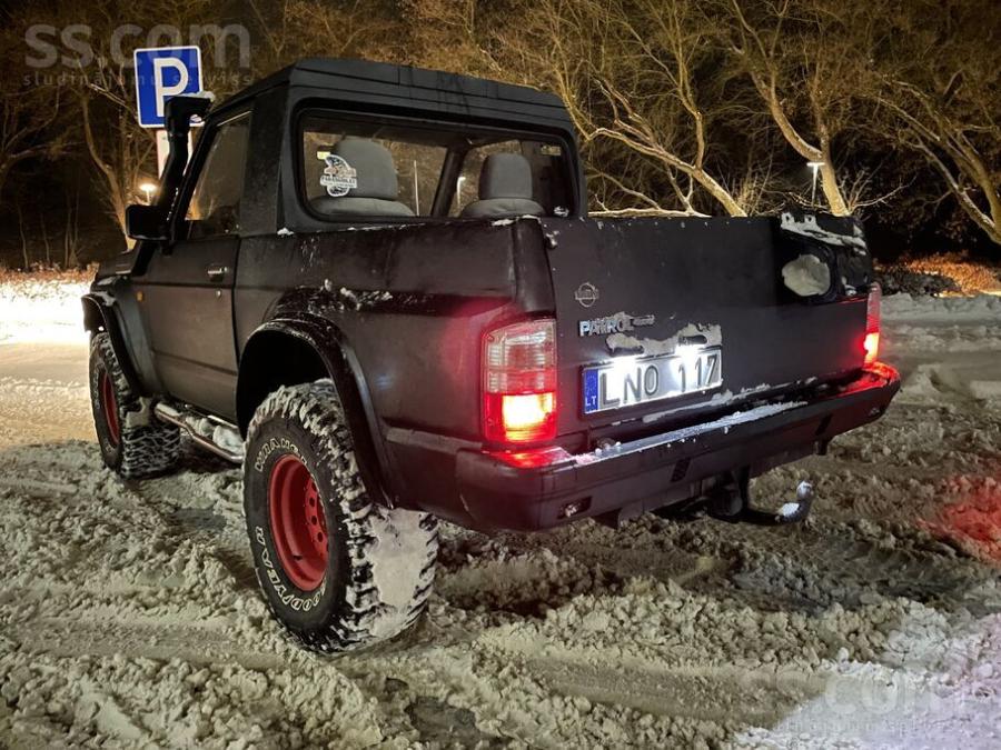 Grey Nissan Patrol 1991 in Preili, with an engine capacity of 2.80 L and mileage of 180 thousand km for 5990 €, photo 5 on AUTOMOTO.COM.LV