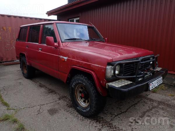 Ниссан Патрол 1990 в Лиепая на AUTOMOTO.COM.LV Красный Ниссан Патрол 1990 в Лиепая, объемом двигателя 2.80 л и пробегом 339 тыс. км за 7450 €, фото 1 на AUTOMOTO.COM.LV