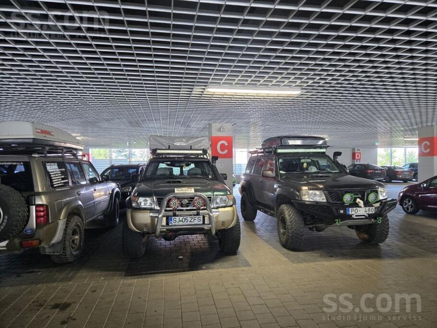 Violets Nissan Patrol 2006 Jelgava, ar dzinēja tilpumu 3.00 L un nobraukumu 248 tūkst. km par 24900 €, foto 13 vietnē AUTOMOTO.COM.LV