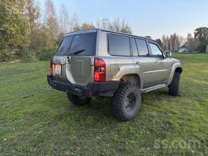 Dzeltens Nissan Patrol 2008 Jelgava, ar dzinēja tilpumu 3.00 L un nobraukumu 0 tūkst. km par 9000 €, foto  vietnē AUTOMOTO.COM.LV