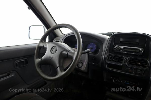 Melns Nissan Pickup 2000 Tallina, ar dzinēja tilpumu 2.50 L un nobraukumu 388 tūkst. km par 1699 €, foto 5 vietnē AUTOMOTO.COM.LV