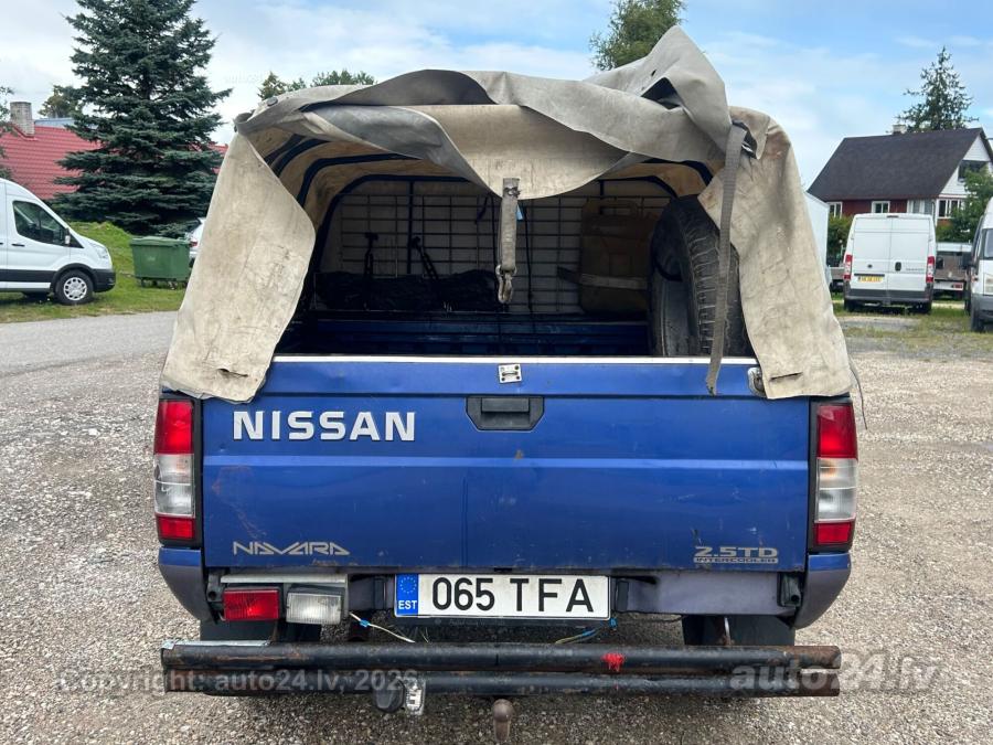 Zils Nissan Pickup 2002 Valga, ar dzinēja tilpumu 2.50 L un nobraukumu 197 tūkst. km par 2400 €, foto 7 vietnē AUTOMOTO.COM.LV