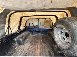 Zils Nissan Pickup 2002 Valga, ar dzinēja tilpumu 2.50 L un nobraukumu 197 tūkst. km par 2400 €, foto 10 vietnē AUTOMOTO.COM.LV