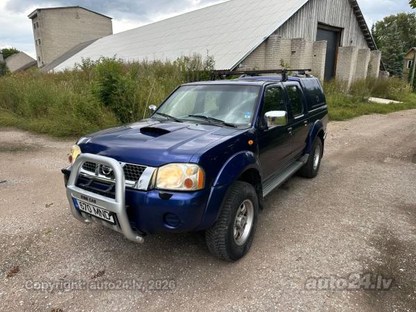 Blue Nissan Pickup 2004 in Tallinn, with an engine capacity of 2.50 L and mileage of 200 thousand km for 4300 €, photo 1 on AUTOMOTO.COM.LV