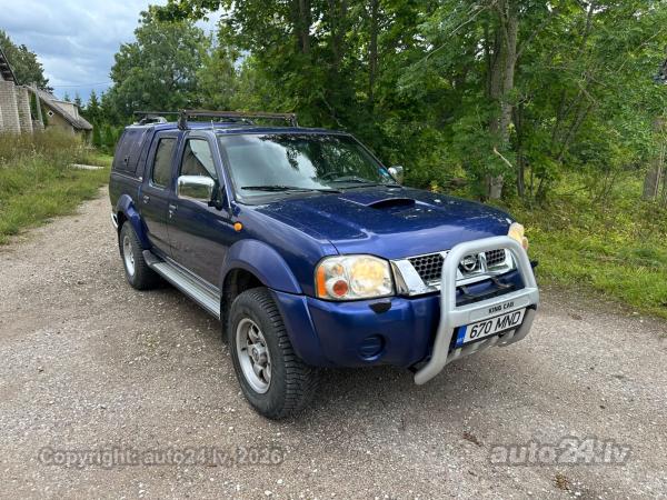 Blue Nissan Pickup 2004 in Tallinn, with an engine capacity of 2.50 L and mileage of 200 thousand km for 4300 €, photo 3 on AUTOMOTO.COM.LV