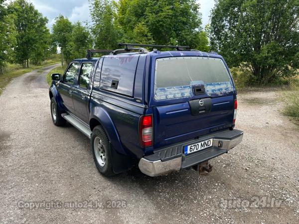 Blue Nissan Pickup 2004 in Tallinn, with an engine capacity of 2.50 L and mileage of 200 thousand km for 4300 €, photo 7 on AUTOMOTO.COM.LV