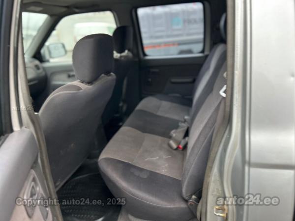 Ниссан Пикап 2002 в Тарту, объемом двигателя 2.50 л и пробегом 0 тыс. км за 3500 €, фото 11 на AUTOMOTO.COM.LV