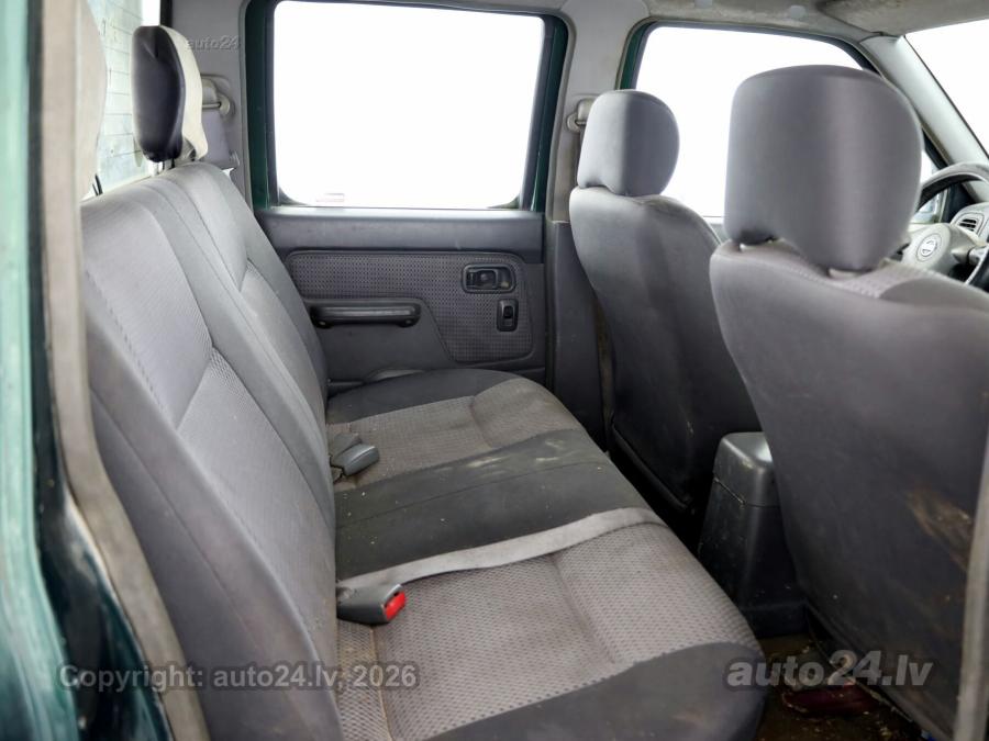 Zaļš Nissan Pickup 2004 Tallina, ar dzinēja tilpumu 2.50 L un nobraukumu 374 tūkst. km par 999 €, foto 8 vietnē AUTOMOTO.COM.LV