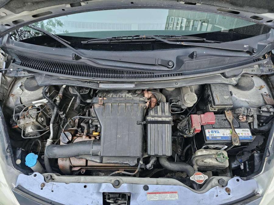 Blue Nissan Pixo 2010 in Vilnius, with an engine capacity of 1.00 L and mileage of 140 thousand km for 1500 €, photo 9 on AUTOMOTO.COM.LV