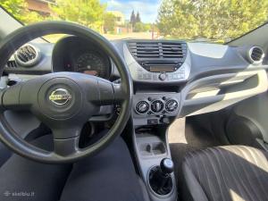 Grey Nissan Pixo 2009 in Siauliai, with an engine capacity of 1.00 L and mileage of 105 thousand km for 1350 €, photo 5 on AUTOMOTO.COM.LV