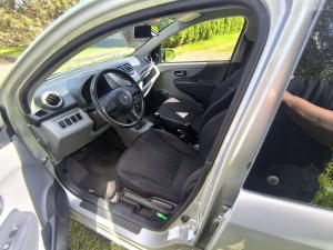 Grey Nissan Pixo 2009 in Siauliai, with an engine capacity of 1.00 L and mileage of 105 thousand km for 1350 €, photo 10 on AUTOMOTO.COM.LV