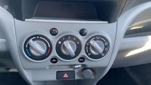 Sarkans Nissan Pixo 2011 Kauņa, ar dzinēja tilpumu 1.00 L un nobraukumu 70 tūkst. km par 4100 €, foto 7 vietnē AUTOMOTO.COM.LV