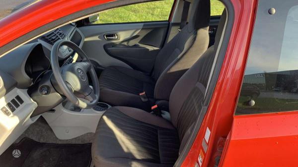 Sarkans Nissan Pixo 2011 Kauņa, ar dzinēja tilpumu 1.00 L un nobraukumu 70 tūkst. km par 4100 €, foto 8 vietnē AUTOMOTO.COM.LV