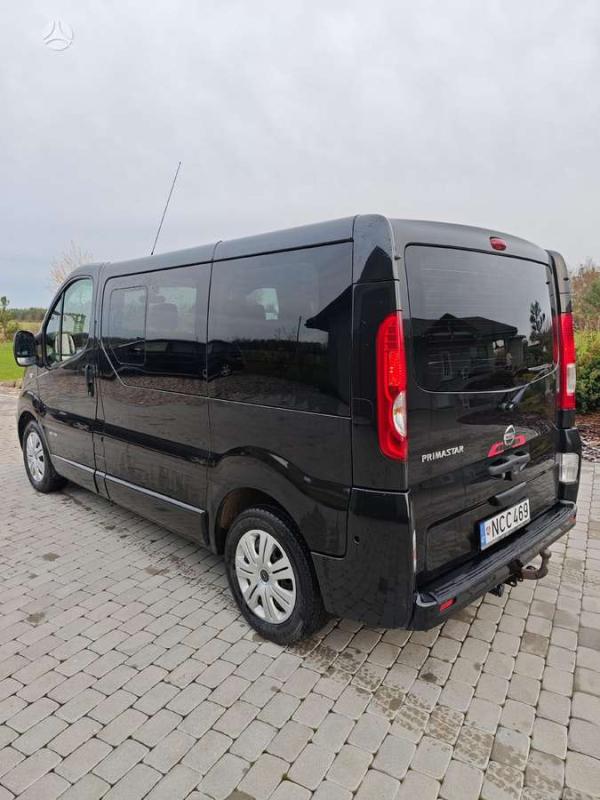Black Nissan Primastar 2011 in Kaunas, with an engine capacity of 2.00 L and mileage of 299 thousand km for 6550 €, photo 2 on AUTOMOTO.COM.LV