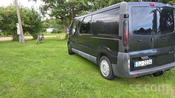 Melns Nissan Primastar 2005 Rīga, ar dzinēja tilpumu 1.90 L un nobraukumu 330 tūkst. km par 6900 €, foto 3 vietnē AUTOMOTO.COM.LV