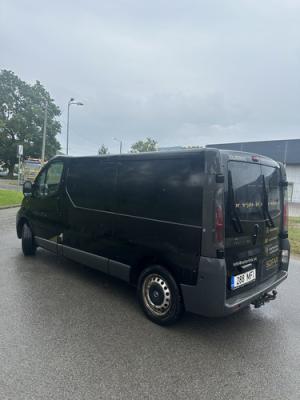 Melns Nissan Primastar 2006 Tallina, ar dzinēja tilpumu 1.90 L un nobraukumu 0 tūkst. km par 1650 €, foto 6 vietnē AUTOMOTO.COM.LV