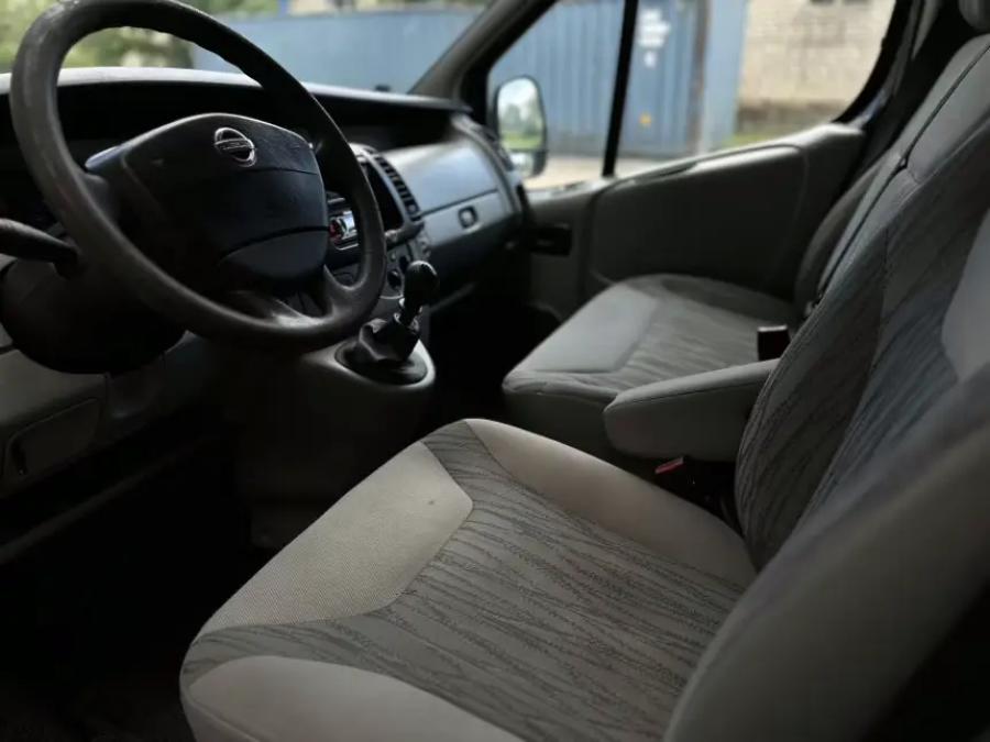 Melns Nissan Primastar 2007 Jelgava, ar dzinēja tilpumu 2.00 L un nobraukumu 264 tūkst. km par 4200 €, foto 11 vietnē AUTOMOTO.COM.LV