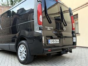 Black Nissan Primastar 2010 in Bauska, with an engine capacity of 2.00 L and mileage of 0 thousand km for 4990 €, photo 10 on AUTOMOTO.COM.LV