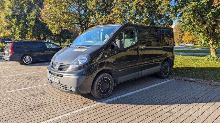 Black Nissan Primastar 2011 in Riga, with an engine capacity of 2.00 L and mileage of 248 thousand km for 4500 €, photo 4 on AUTOMOTO.COM.LV